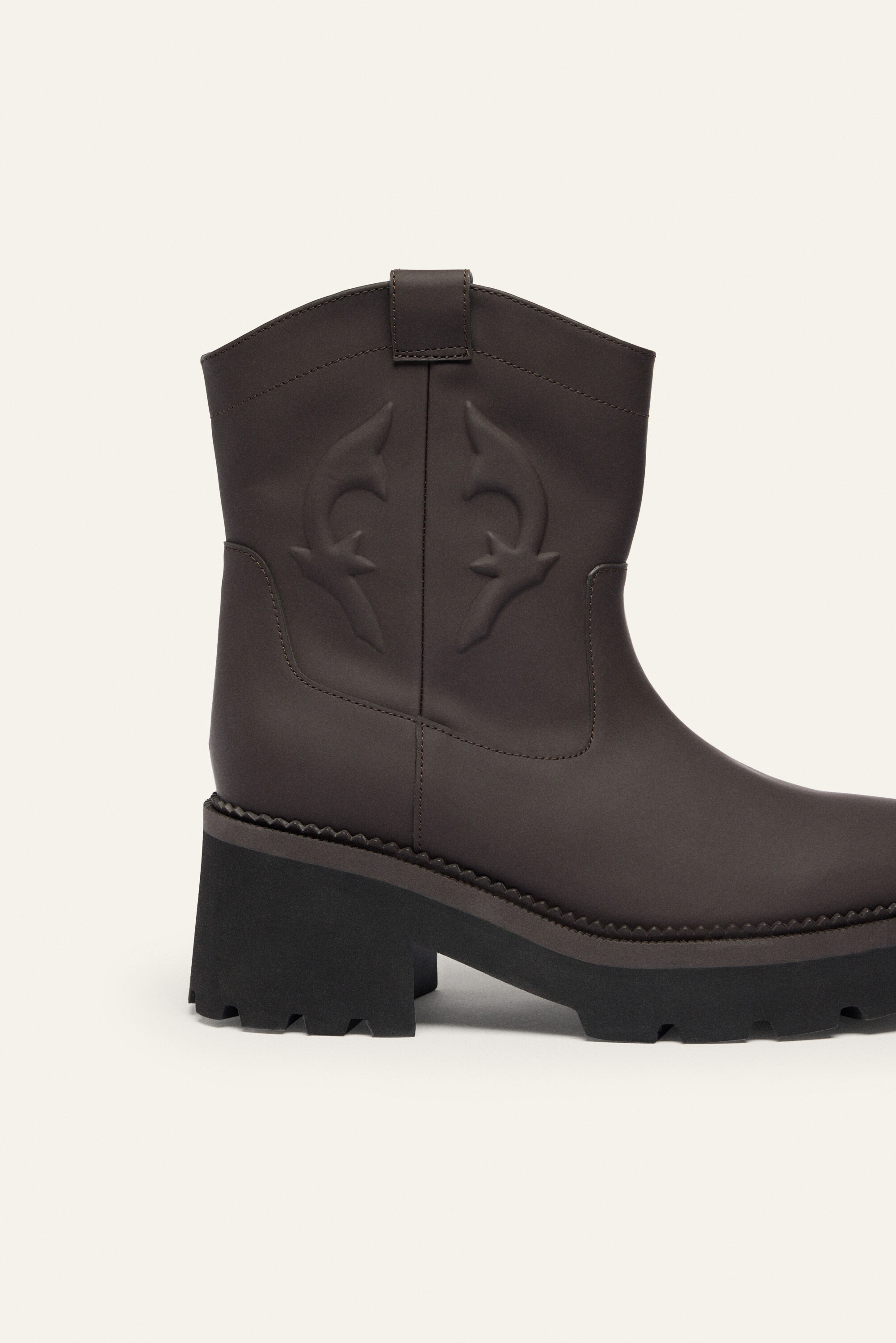 Shoes For Women - Ankle Boots, Strappy Sandals & Platform Loafers | ba ...