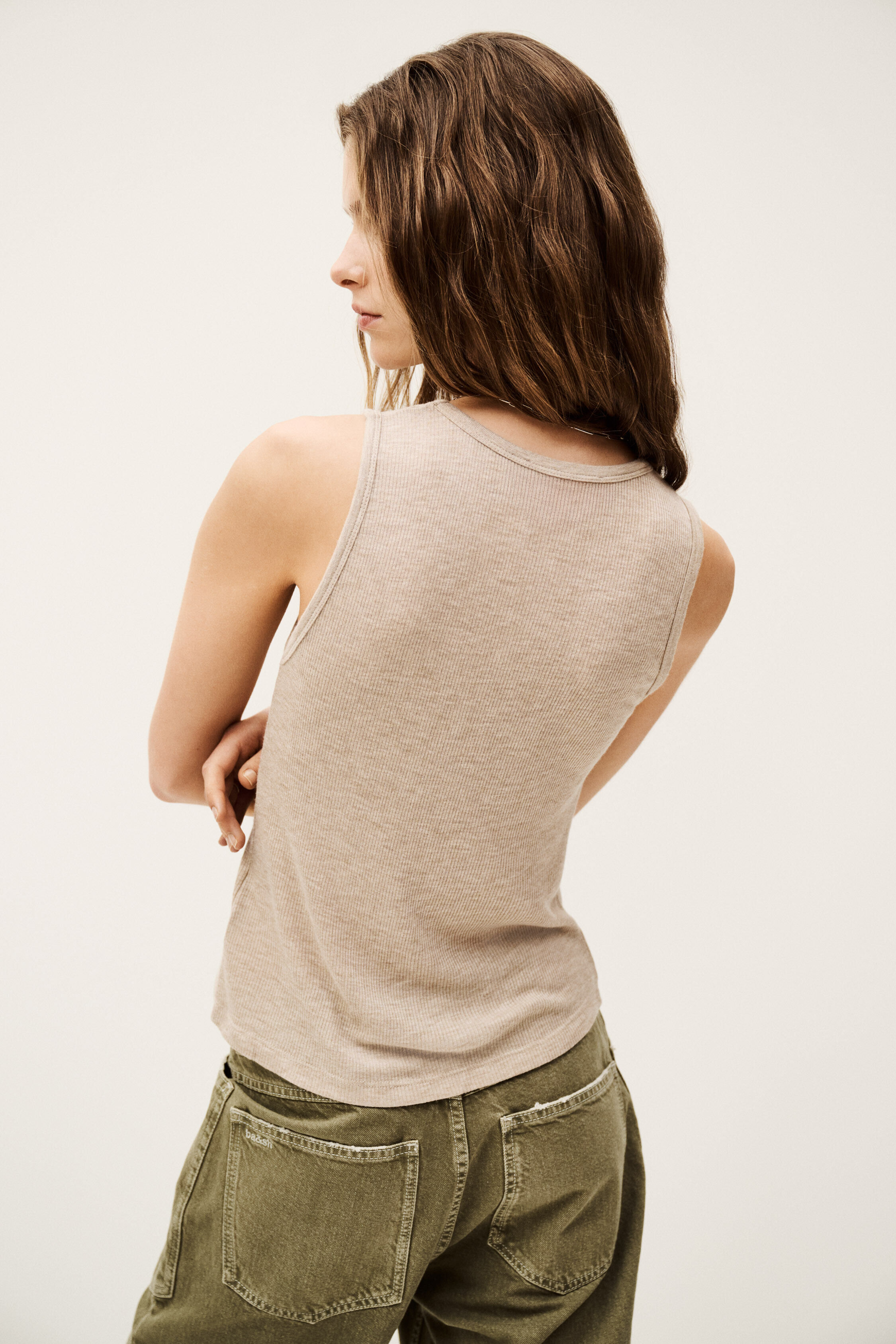 Women T-Shirts & Tank Tops - Stylish Graphic Tees & V-Necks | ba&sh US