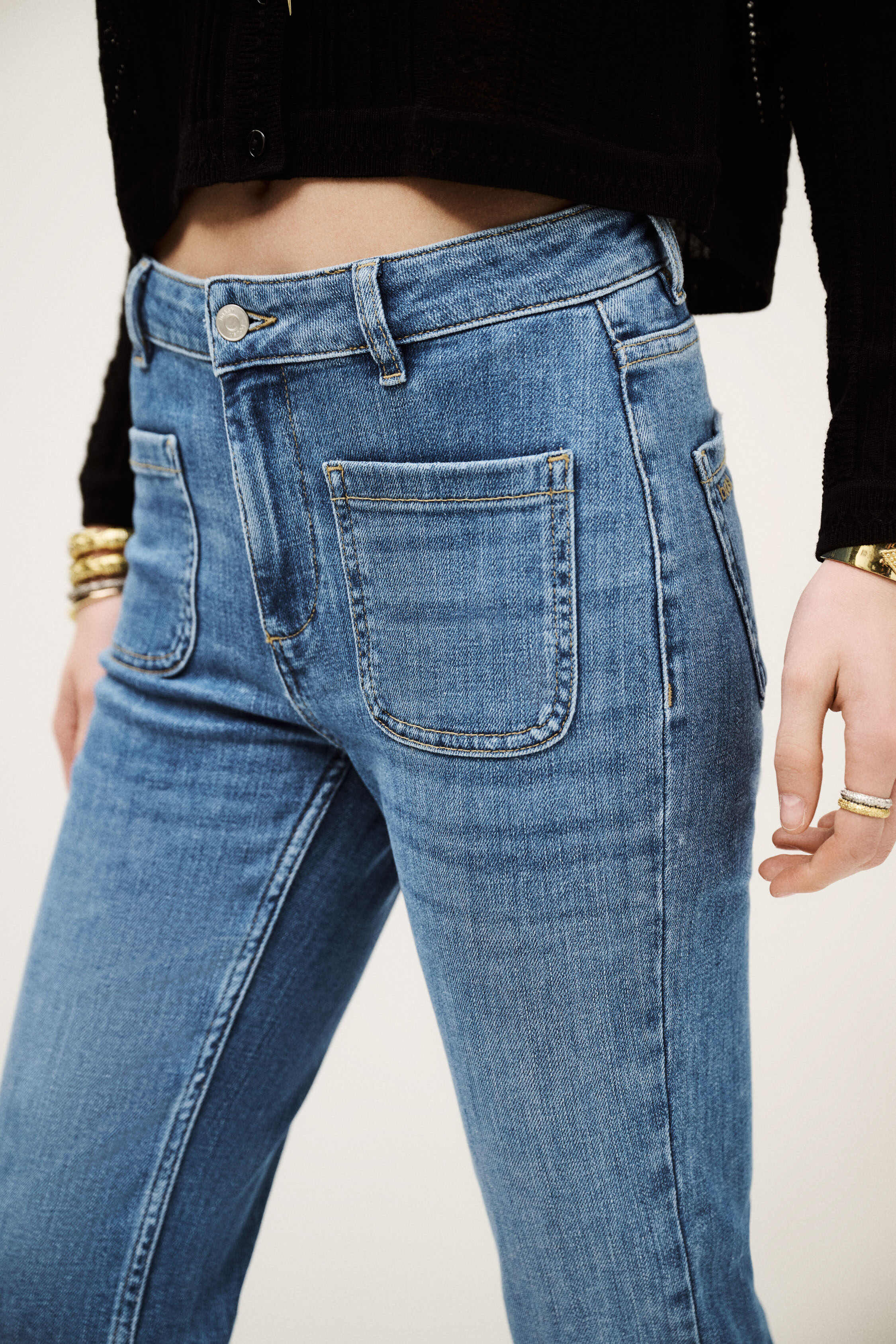 Trousers & Jeans - Pleated Pants, Joggers & Denim Jeans| ba&sh HK