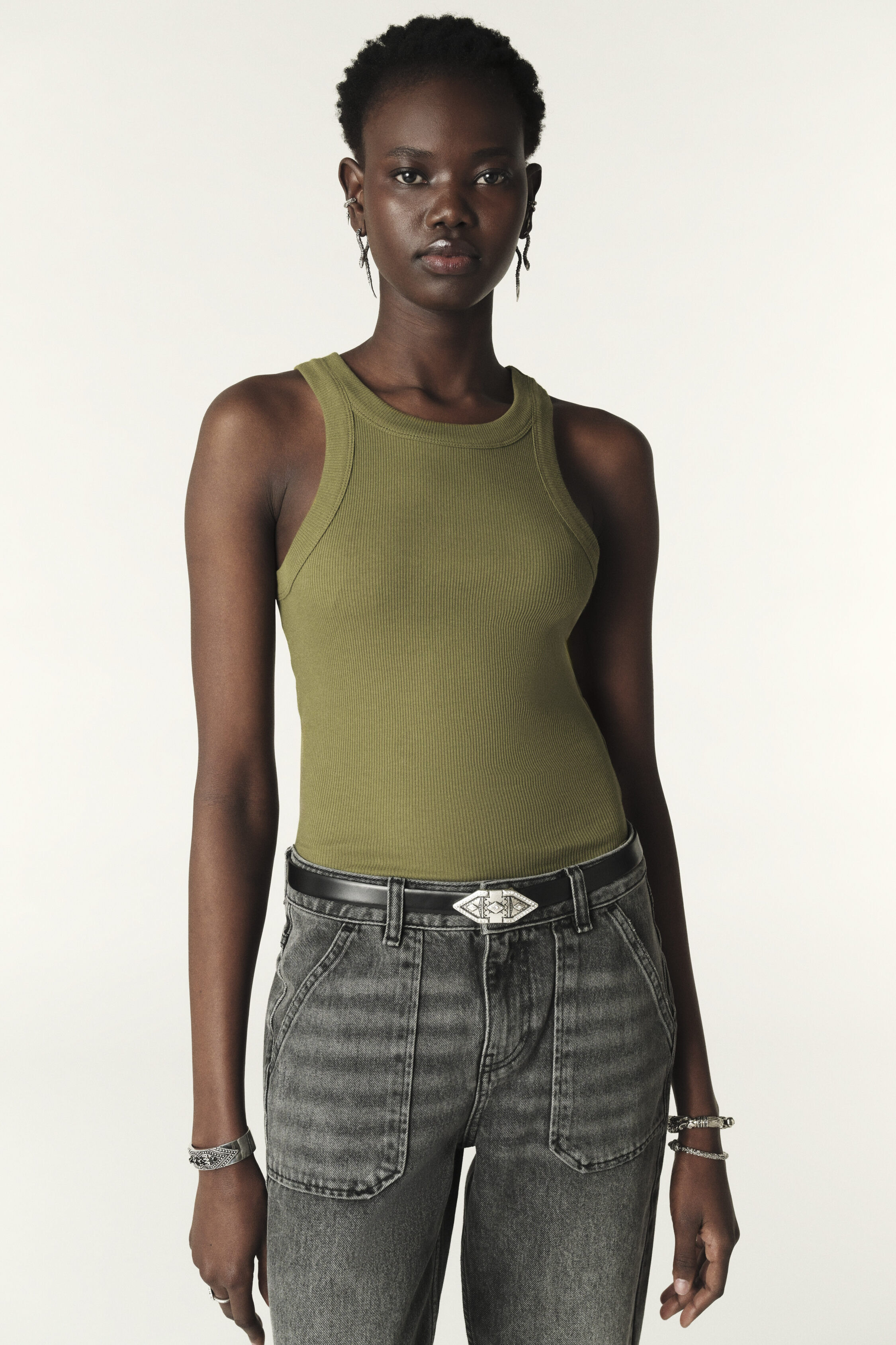 Sleeveless T-Shirt Cynda Green // ba&sh US