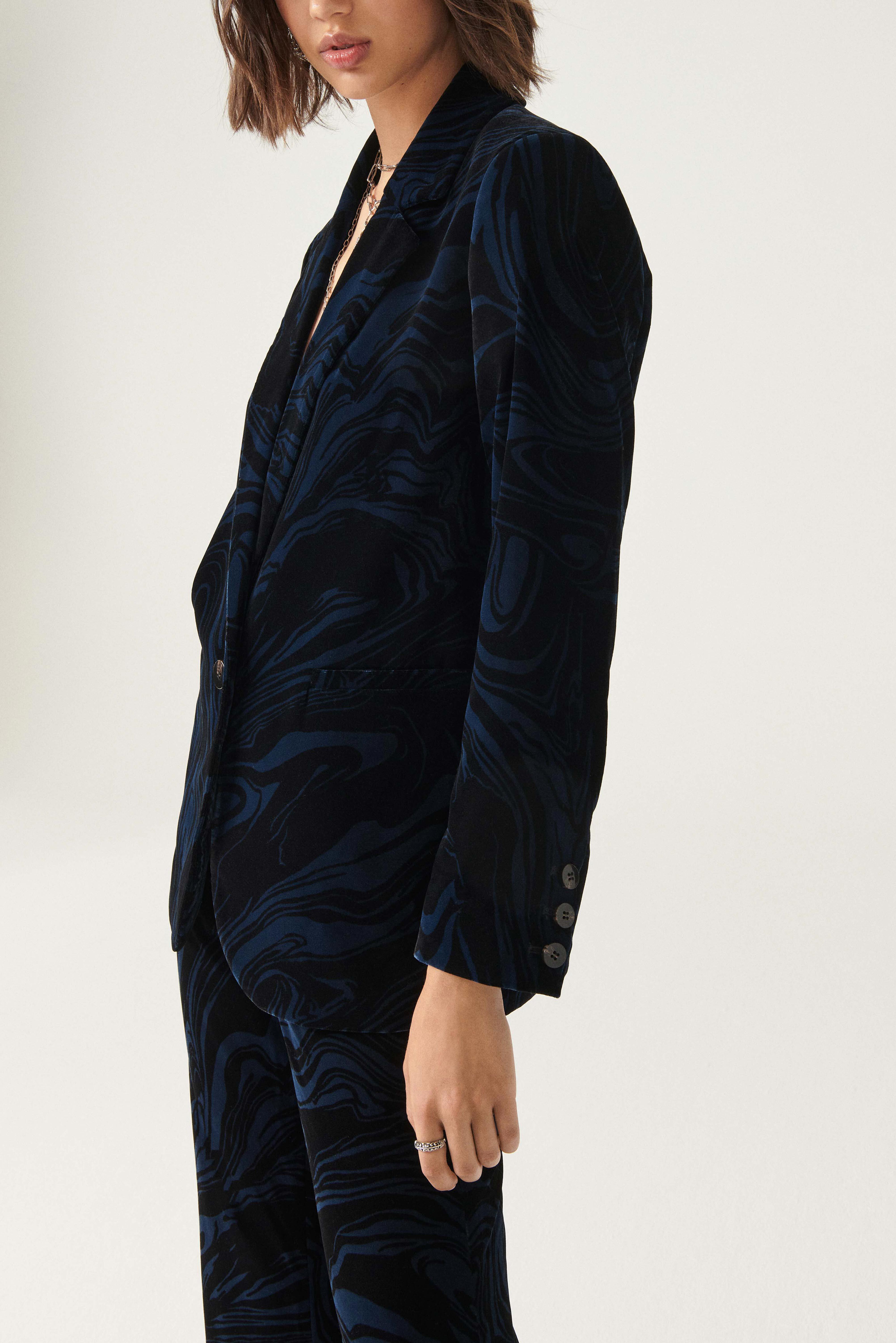 Blazer Tuck Black // ba&sh