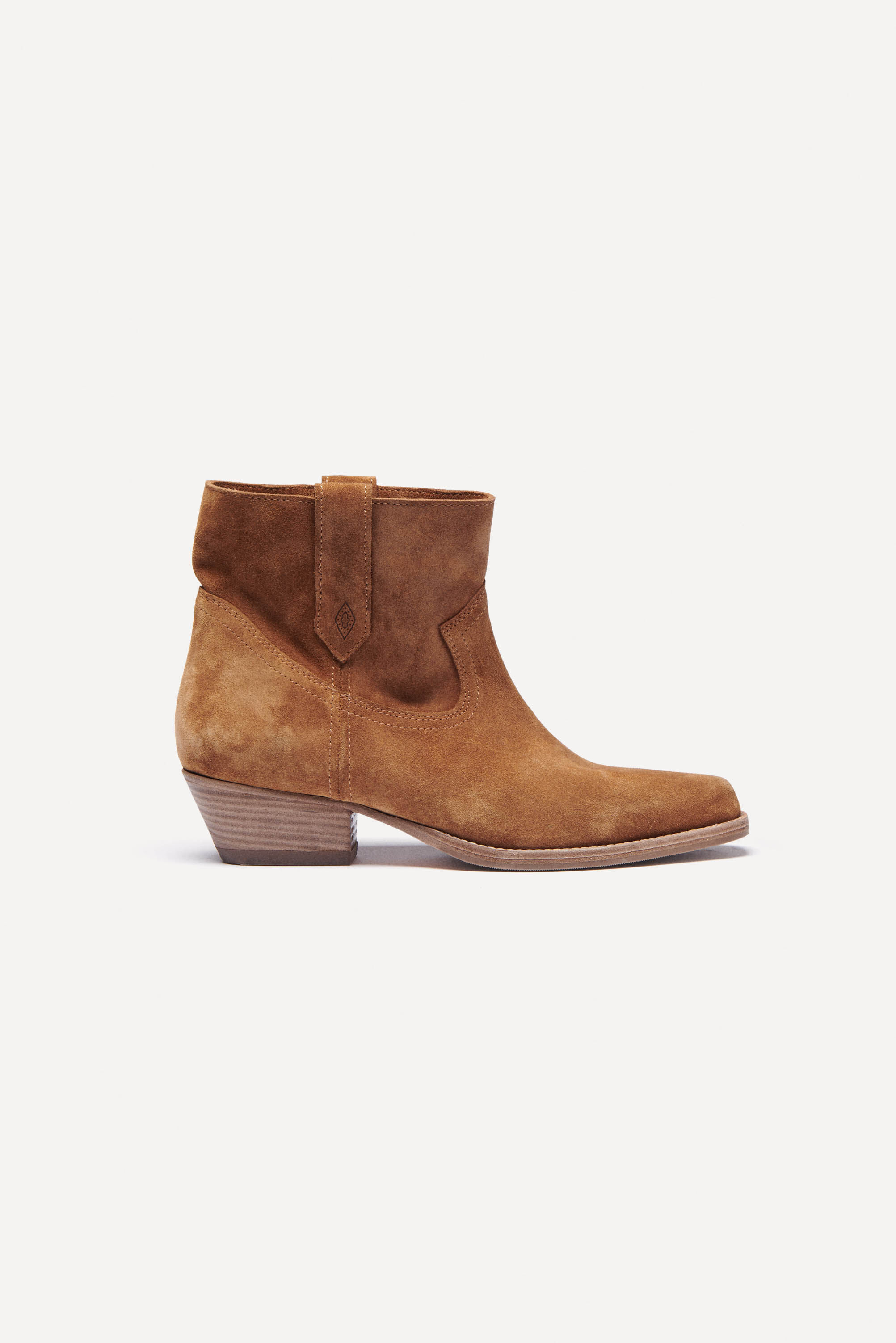 COLLECTION Shop the catalog ba&sh – See the range US