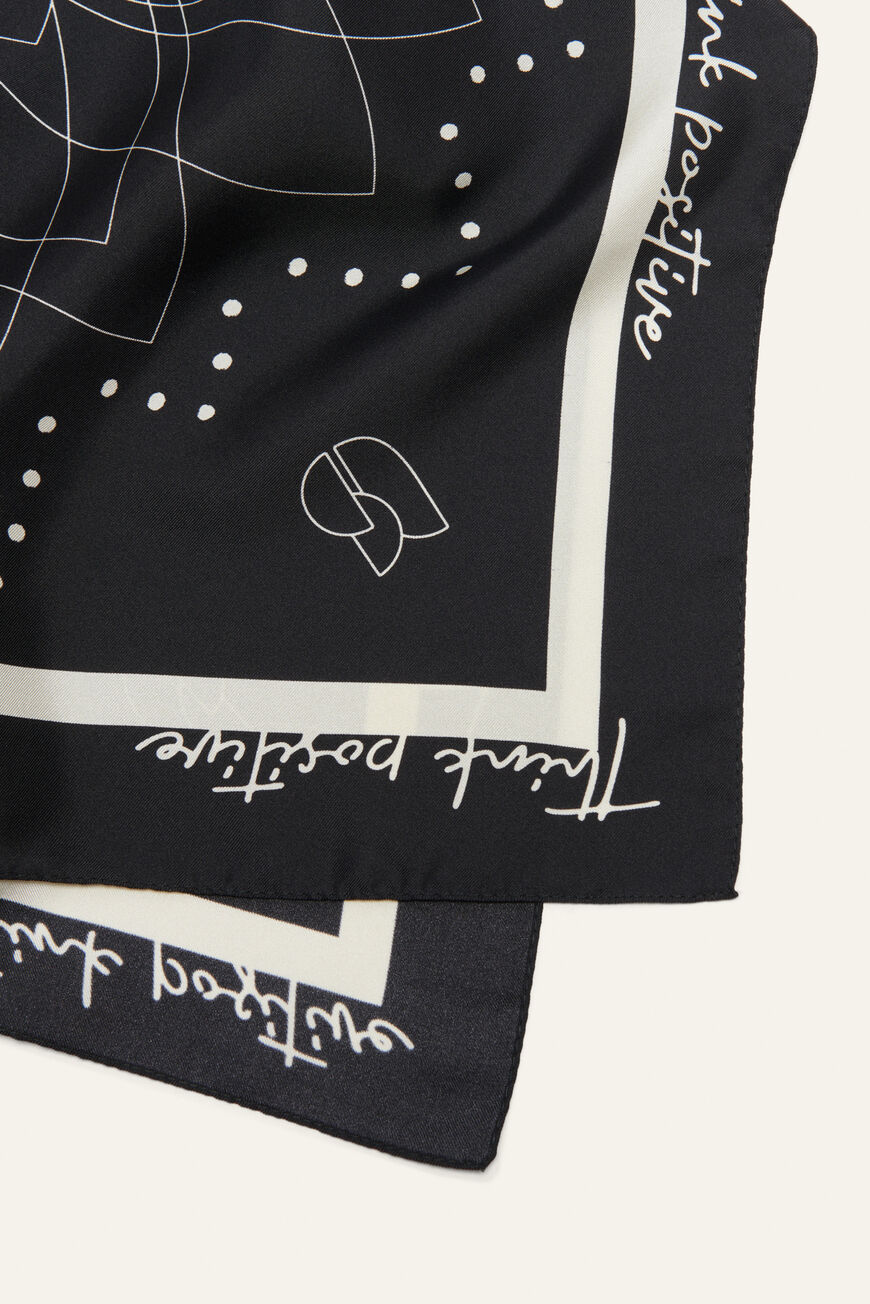 square foulard SANDALA BLACK // ba&sh US