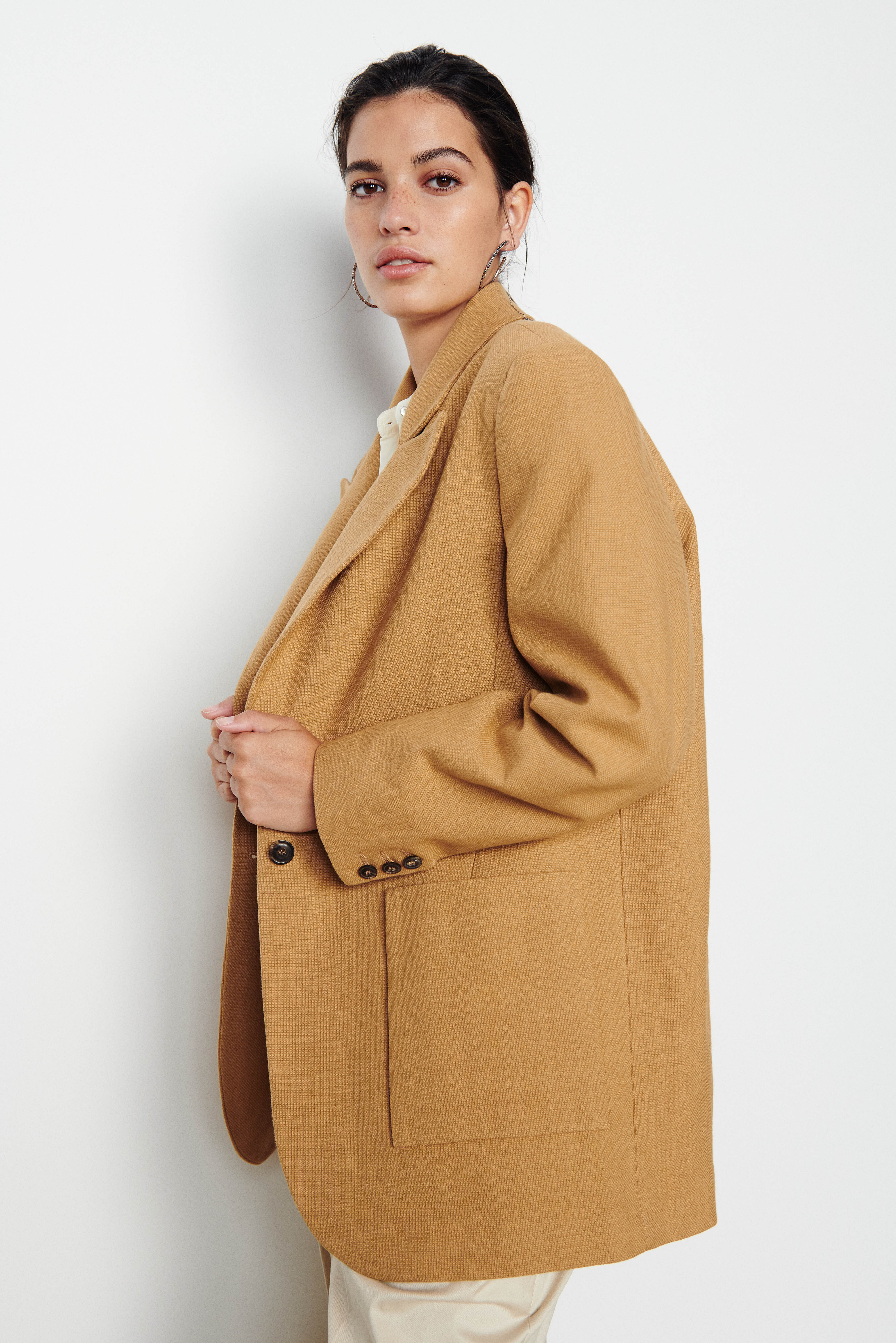 Women's Blazers - Suit Jackets, Fitted Jackets | ba&sh US