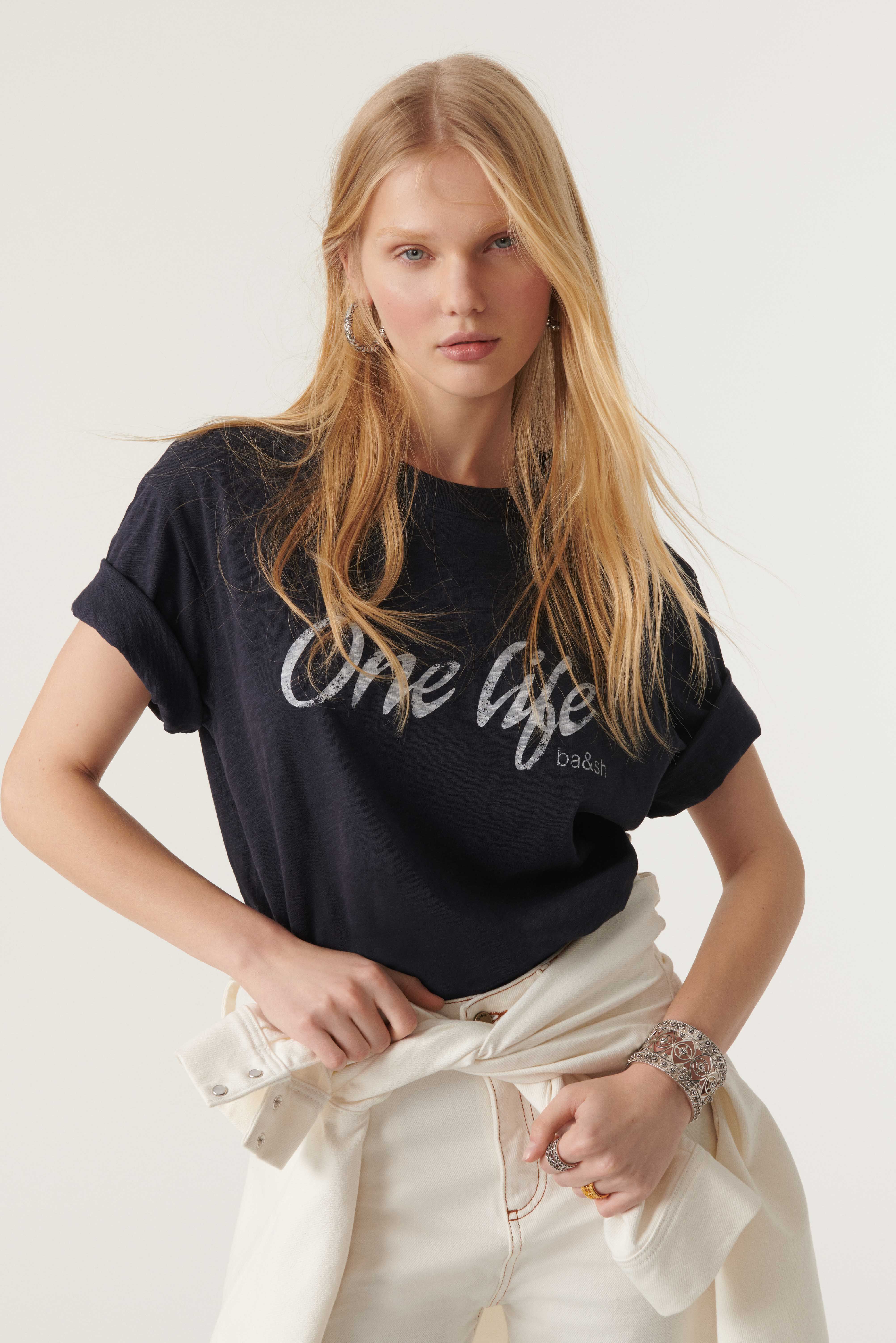 T-SHIRT MASSIVA ROUGE // ba&sh HK