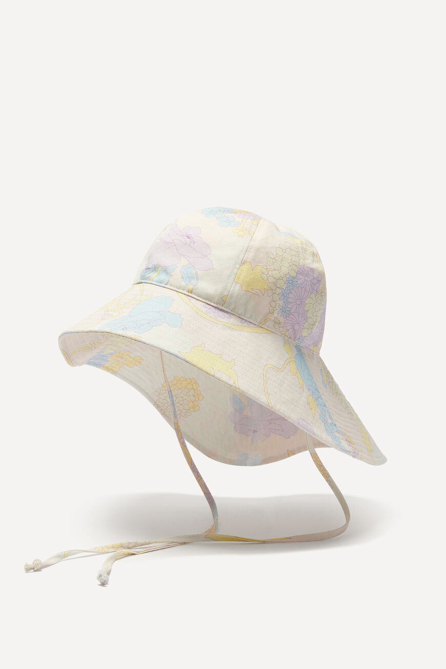 Hat, women’s cap, straw hat • ba&sh US