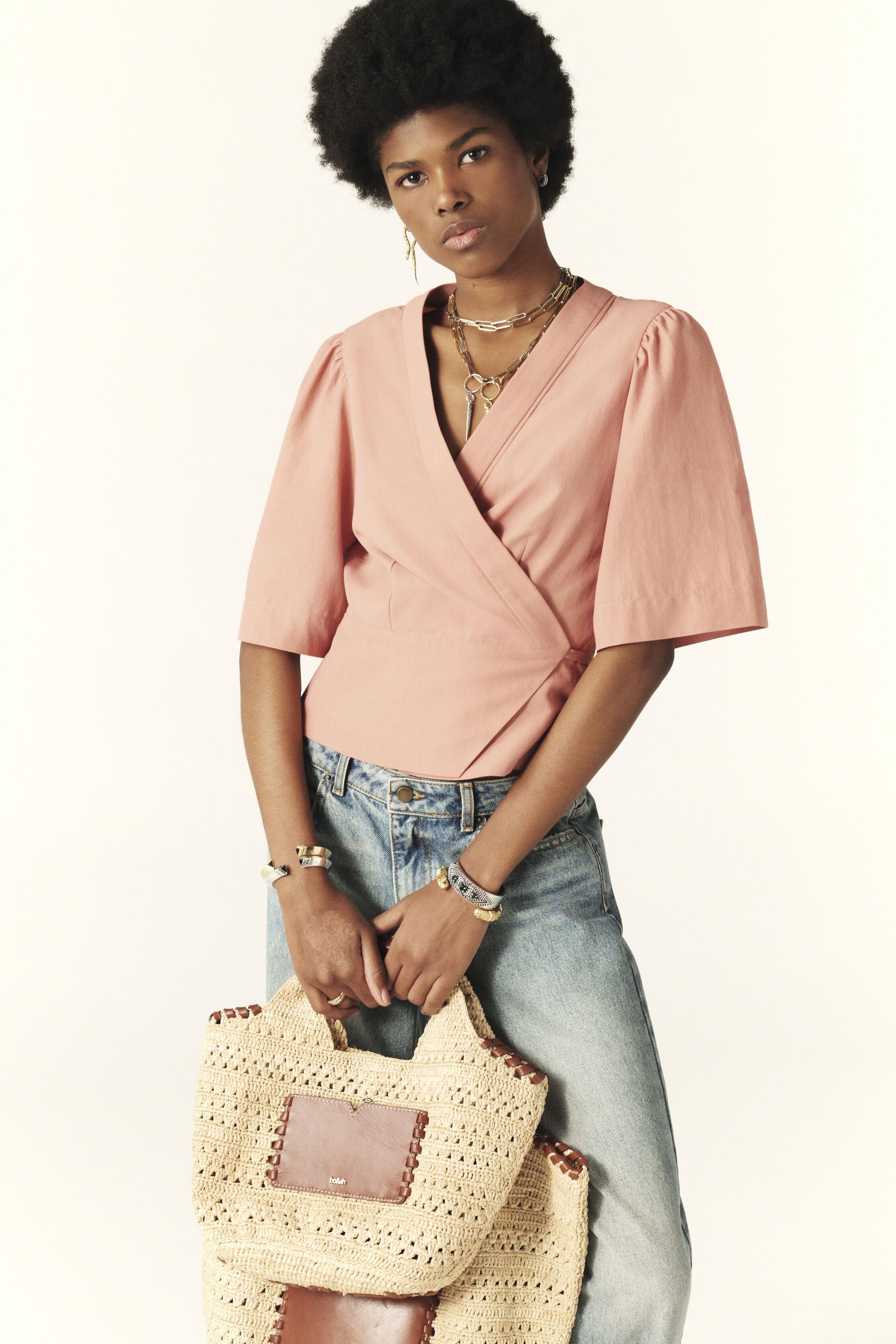 Damesblouses, damestops, V-halstops en fleurige blouses | ba&sh NL