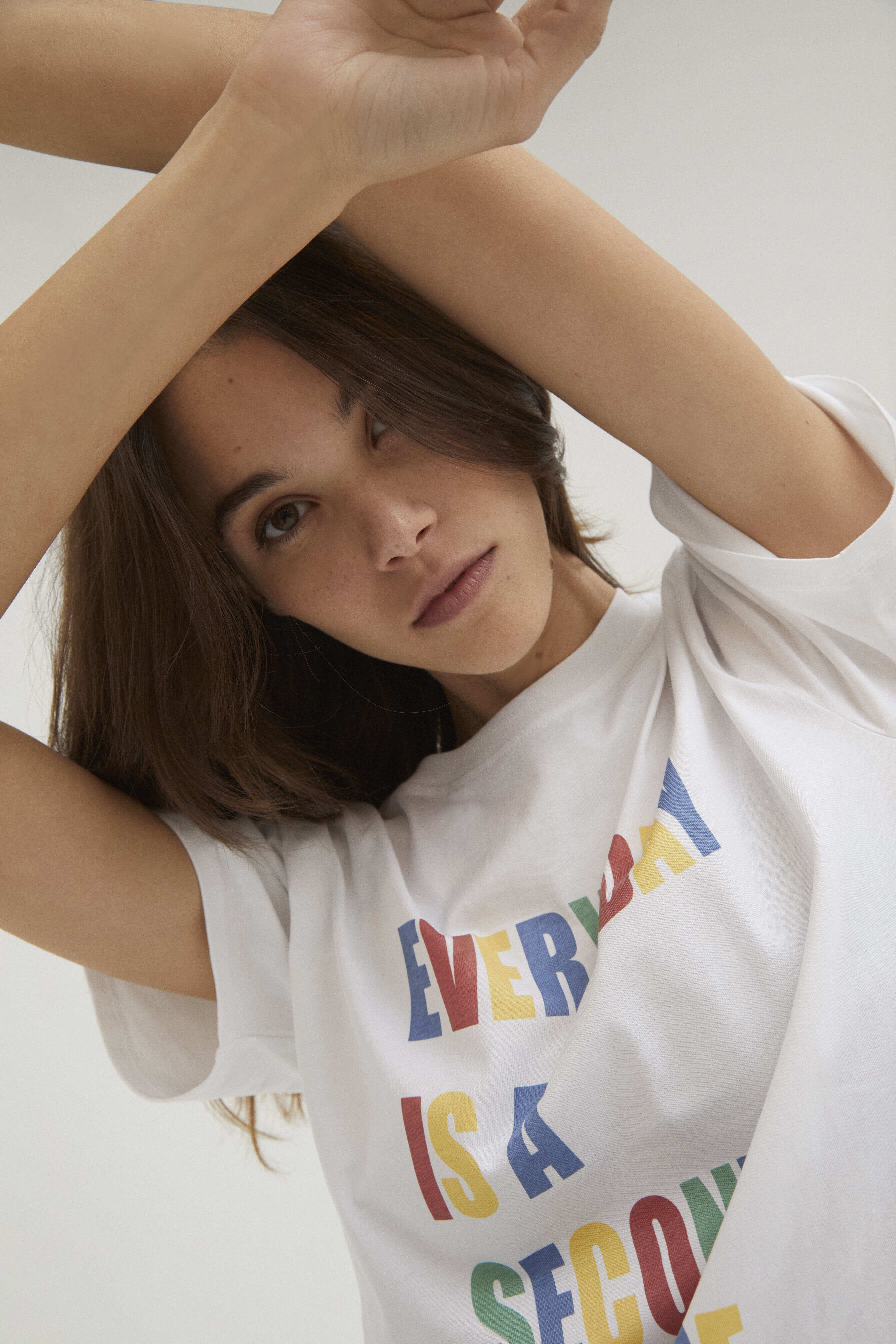 T-Shirts & Tank Tops - Graphic Tees, V-Neck T-Shirts & Tanks | ba&sh US